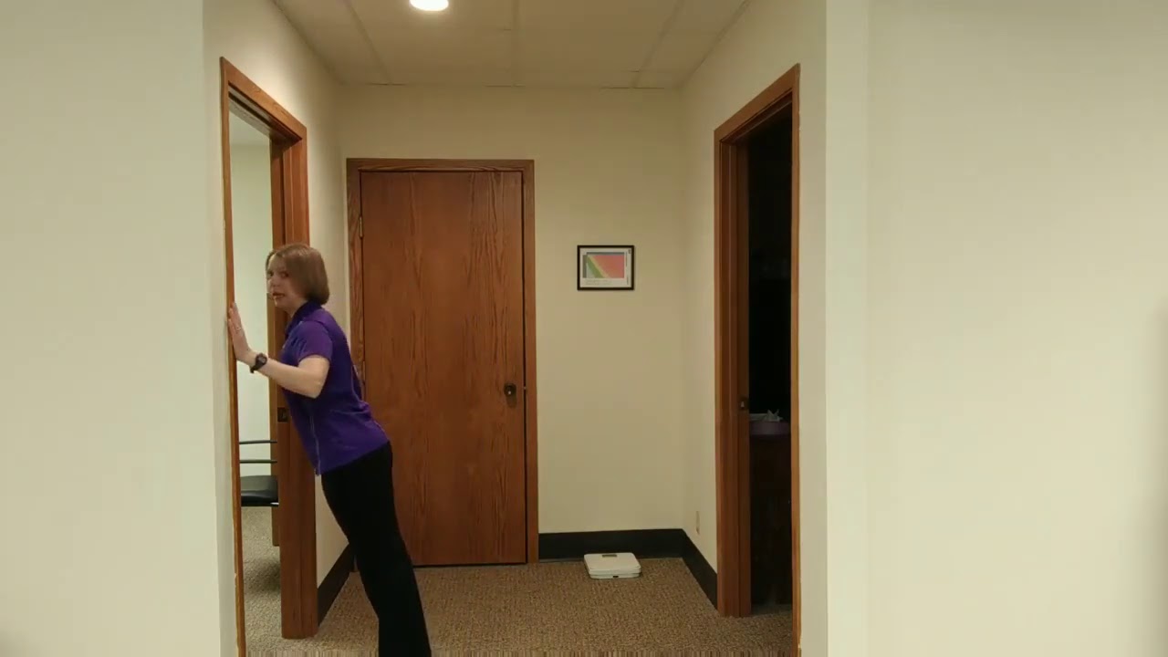 How to Improve Posture With a Door Frame - YouTube