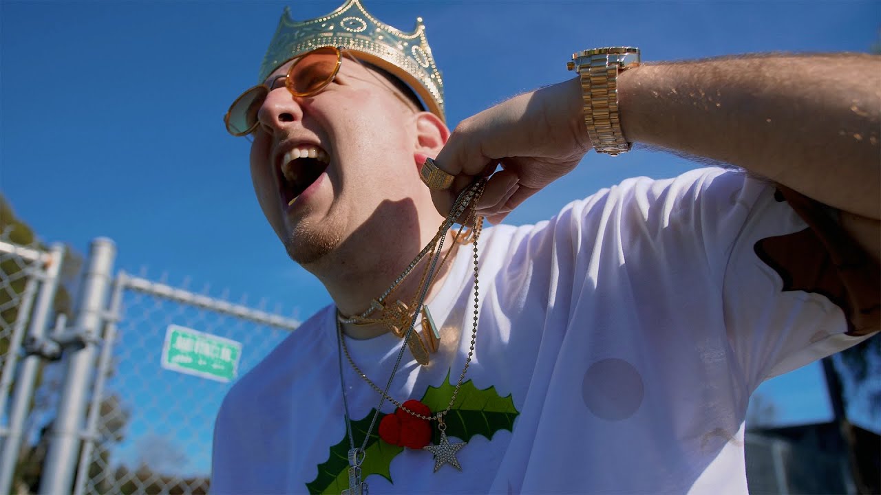 Malki Means King - Hold On (Music Video) - YouTube