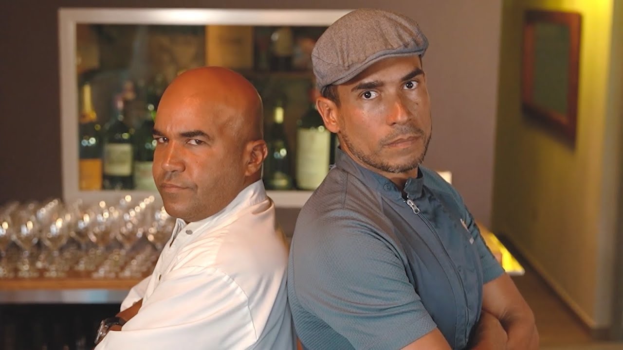 Chef Piñeiro y Chef Edgardo Noel se confiesan | Alitas quemadas | Casi pierde la mano - YouTube