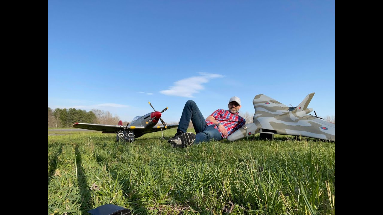 RC Vulcan Bomber Takes Flight! - YouTube