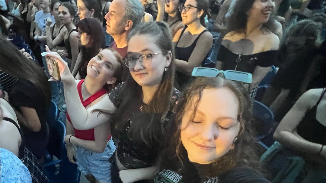 Take My Hand Tour 2022 - YouTube