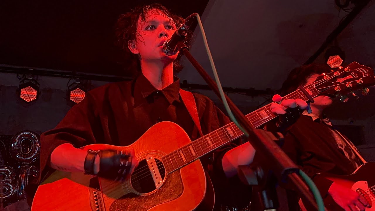 KYUSI - ZILD live at Balcony Music House Oh Birthday Nanaman Day 01 04 ...