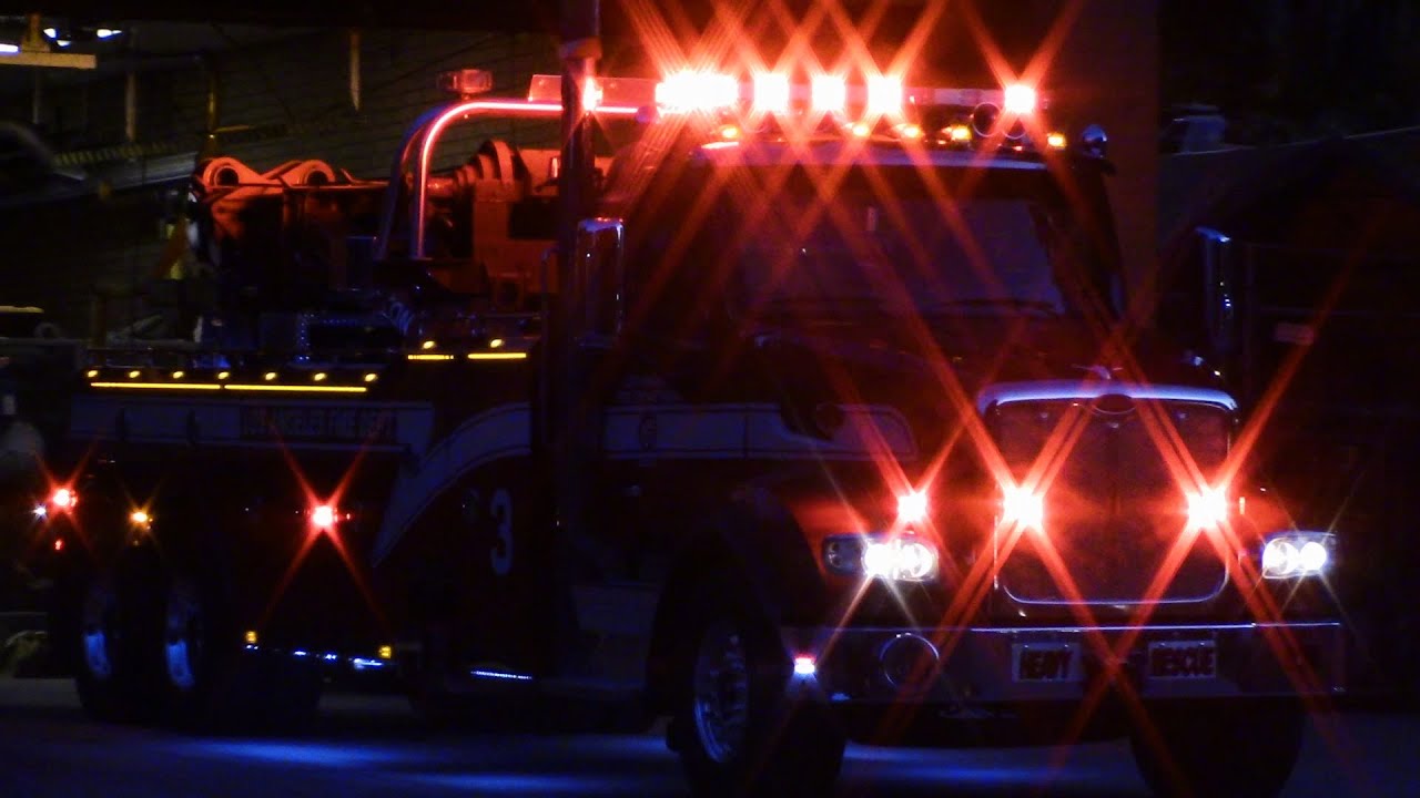 LAFD Heavy Rescue 3 Responding - YouTube