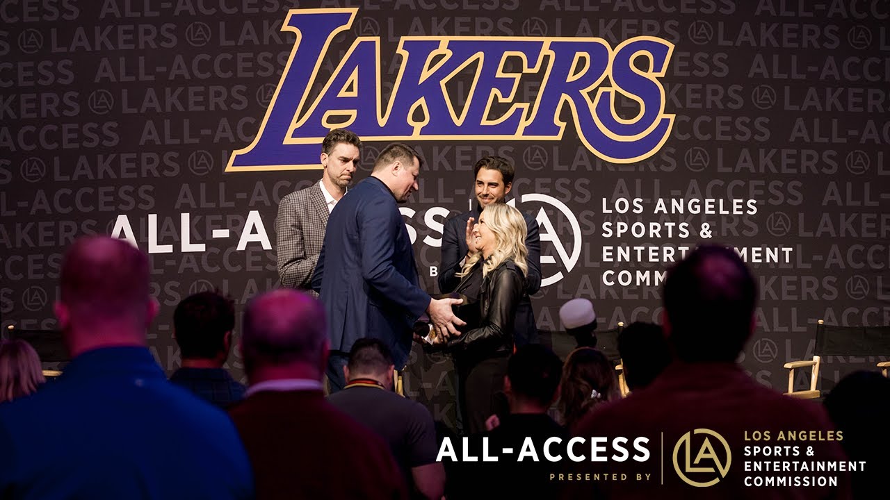 LA Lakers Surprise Slava Medvedenko Ring Ceremony | Los Angeles Sports ...