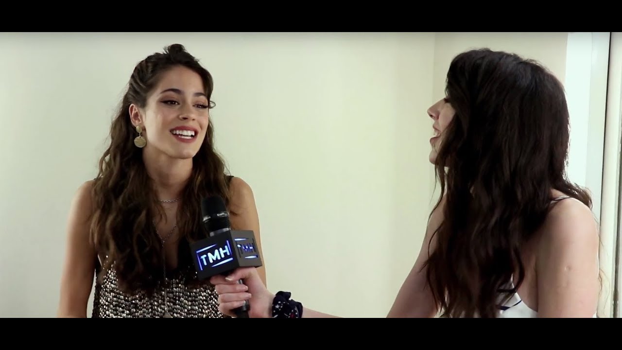 Entrevista a Tini - YouTube