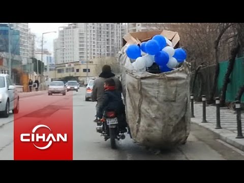 Kağıt toplayıcısının çocuğu ile tehlikeli yolculuğu