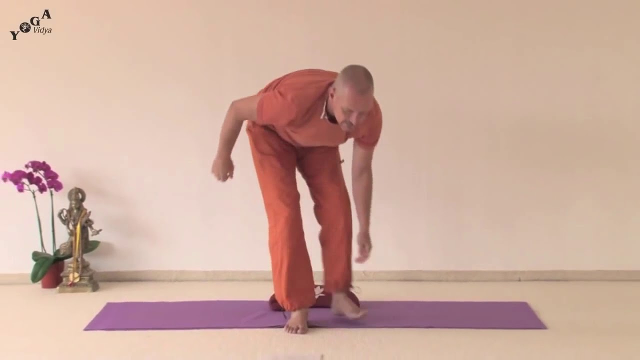 Kriya Yoga Energization Exercises with Swami Bodhichitananda - YouTube