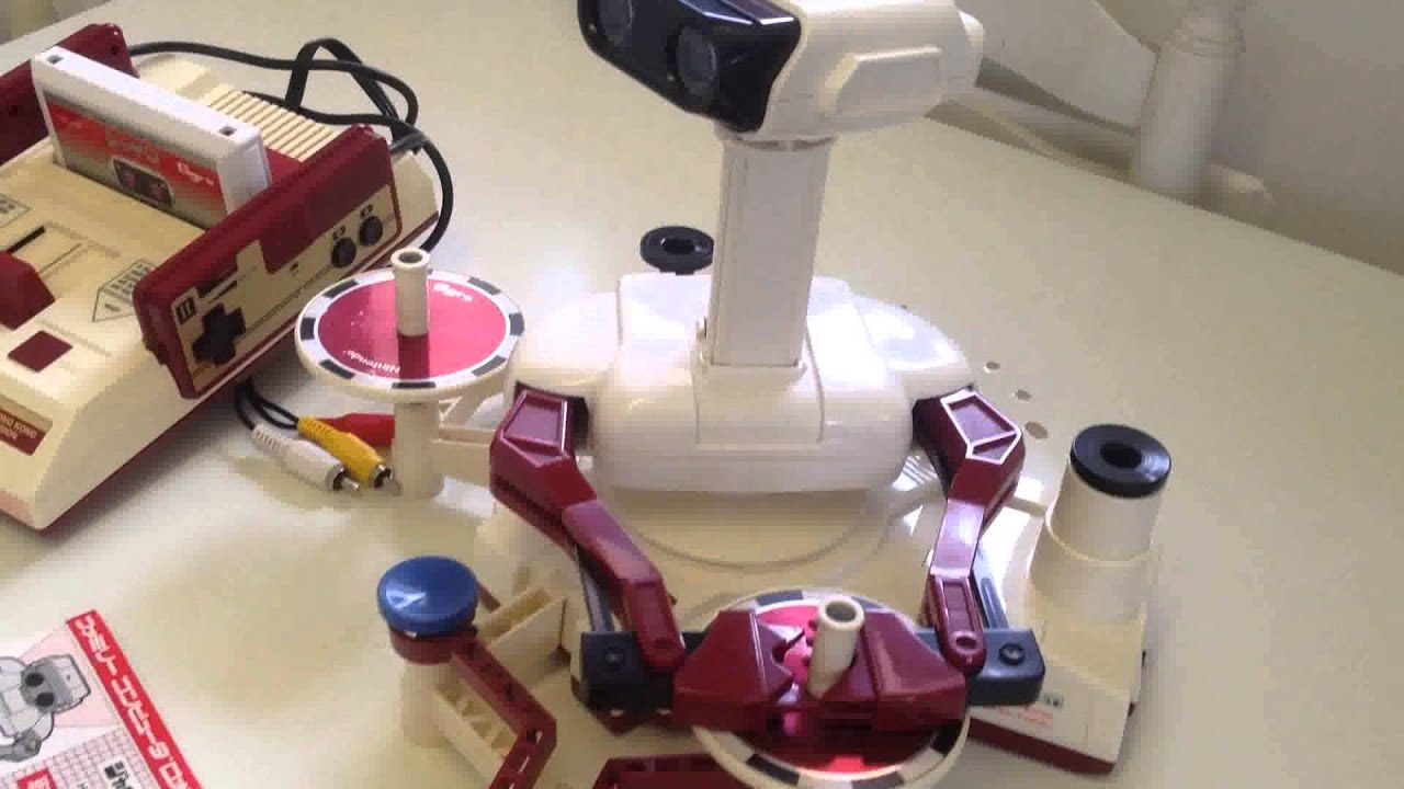 Famicom Robot - YouTube
