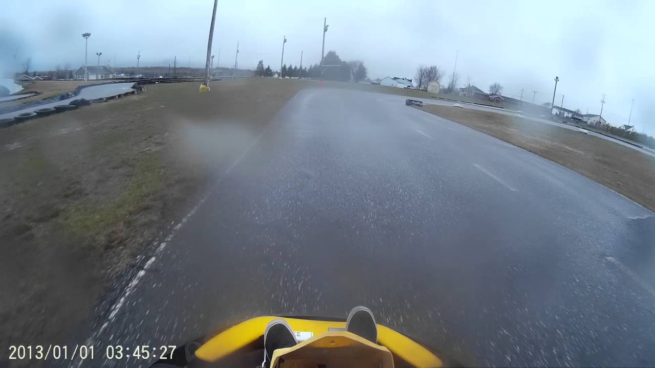 jw karting orford 8 mai 15 - YouTube