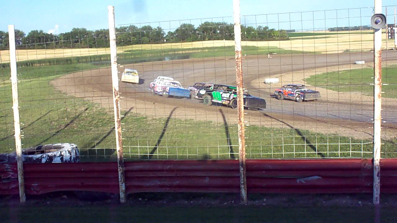 100_3292 2015-07-25 Devils Lake Speedway Street Stock Heat 2 - YouTube