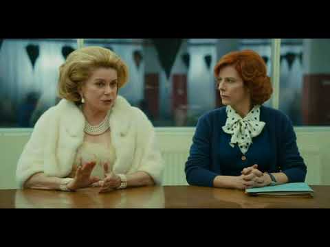 Extrait N°2 du film "Potiche" - YouTube
