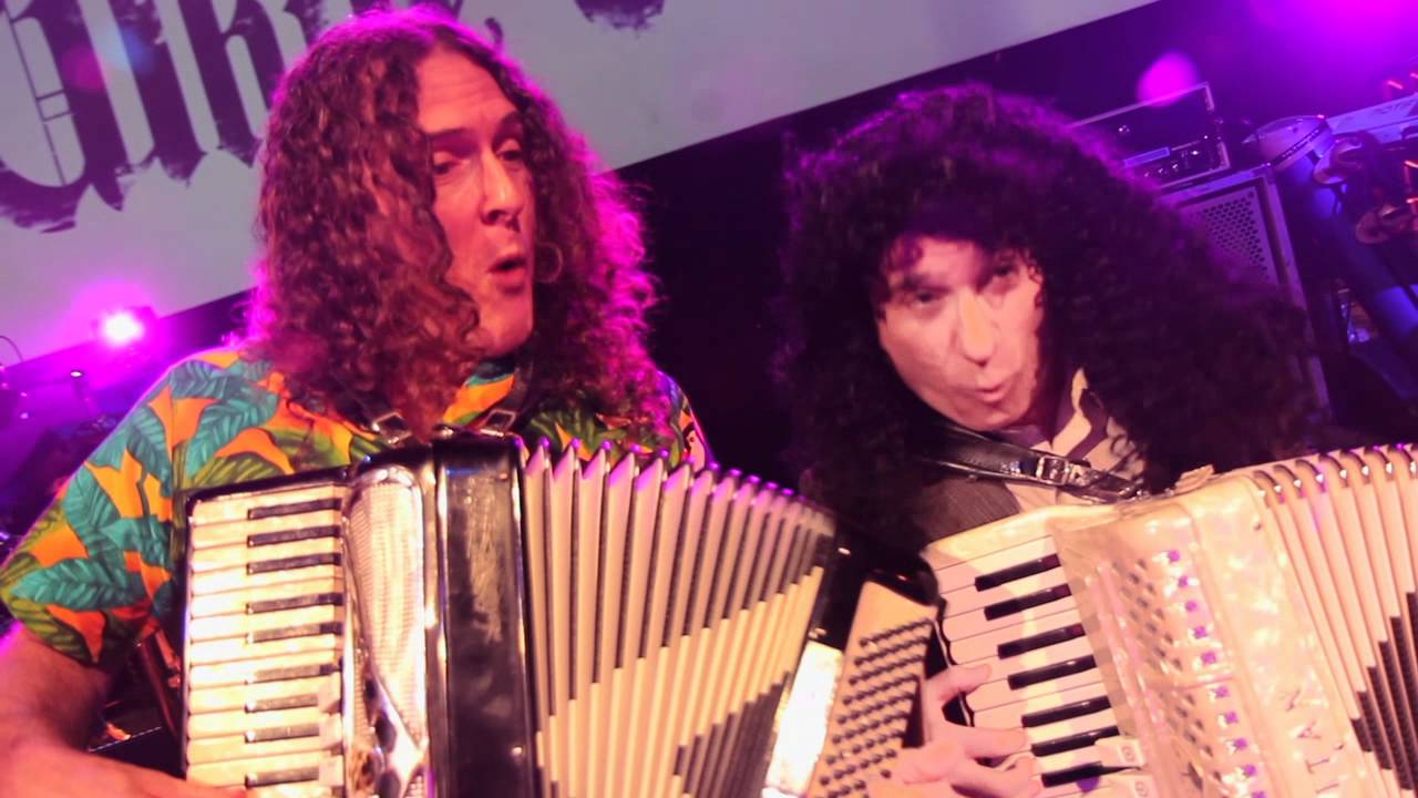 WEIRD AL YANKOVIC Plays "The World News Polka!" - YouTube