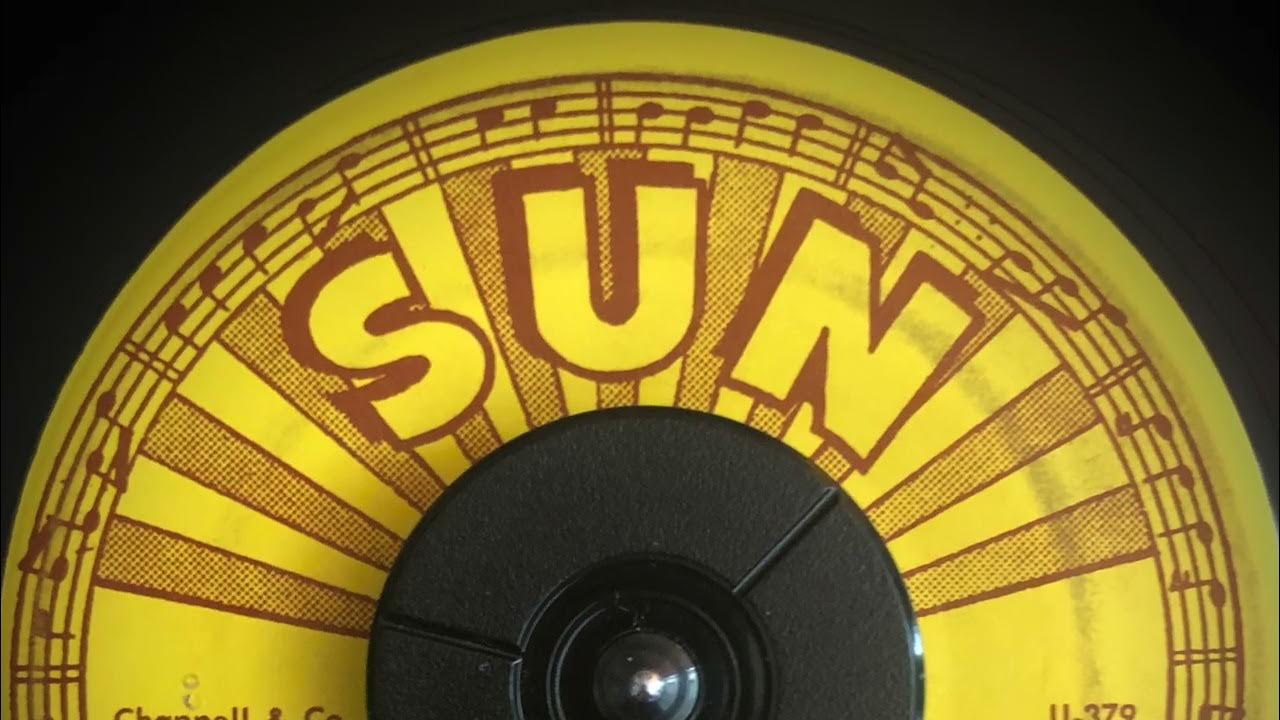 Johnny Cash - Goodby Little Darlin' - 1959 - 45rpm - YouTube