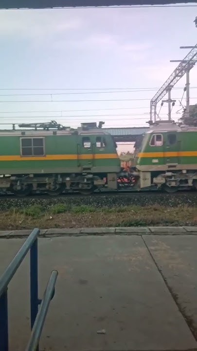 #coalindia #heavyload #wagons #wag9 #twins #slowskip #ganesan Coal India Heavy Load Wagons Slow ...