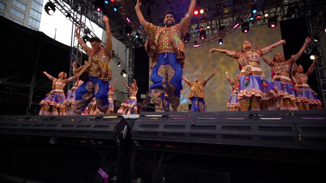 The Sa Dance Company at Garba360 at Lincoln center - YouTube