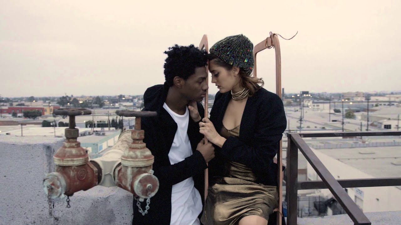 Moxie Raia - How To Feel (Official Video) - YouTube