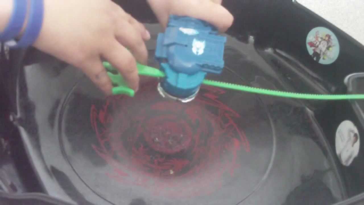 beyblade longest ripcord in the world!! - YouTube
