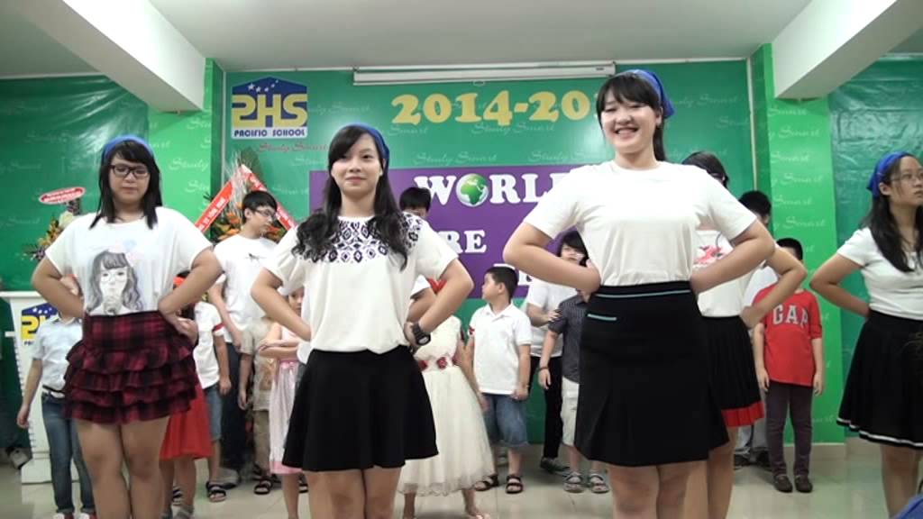 Kalinka - Russia - Thomas Edison house - YouTube