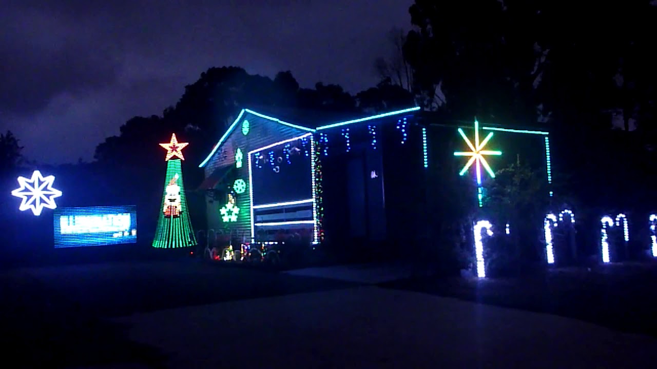 2020 Christmas Light display: Minions introduction - YouTube
