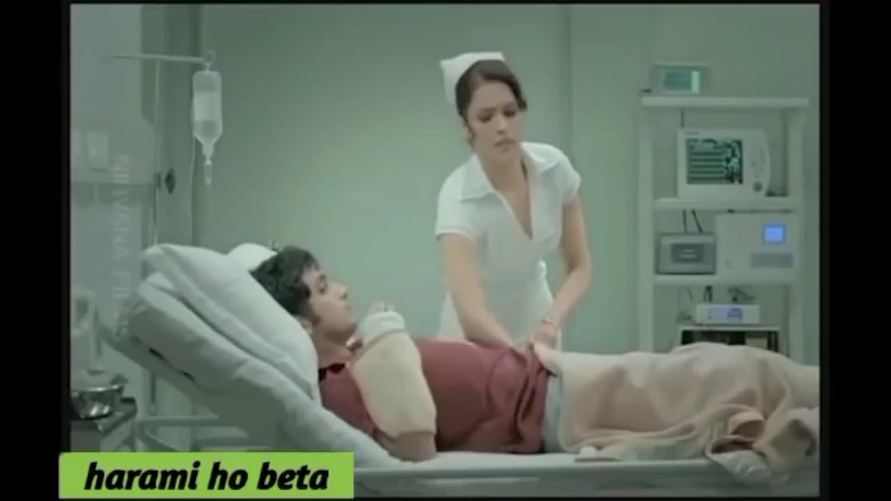 Nurse With Doctor Ke Sath