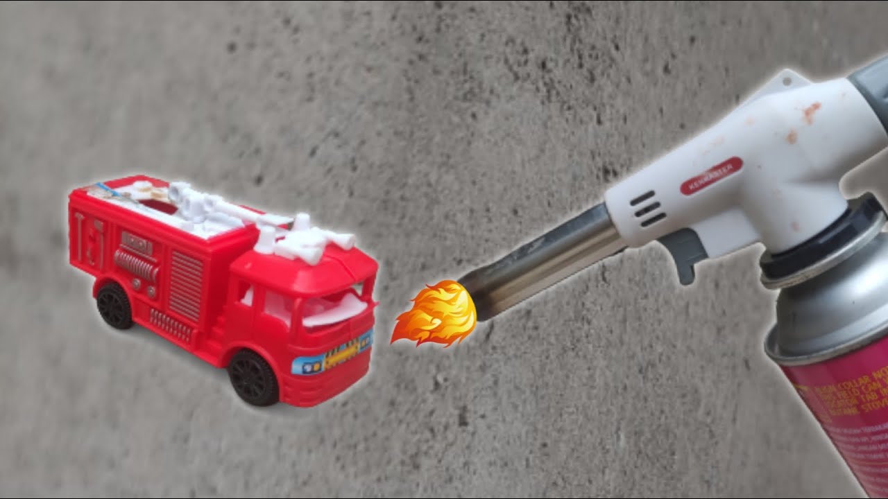 EXPERIMENT : GAS TORCH VS EXTINGUISHER CAR - YouTube