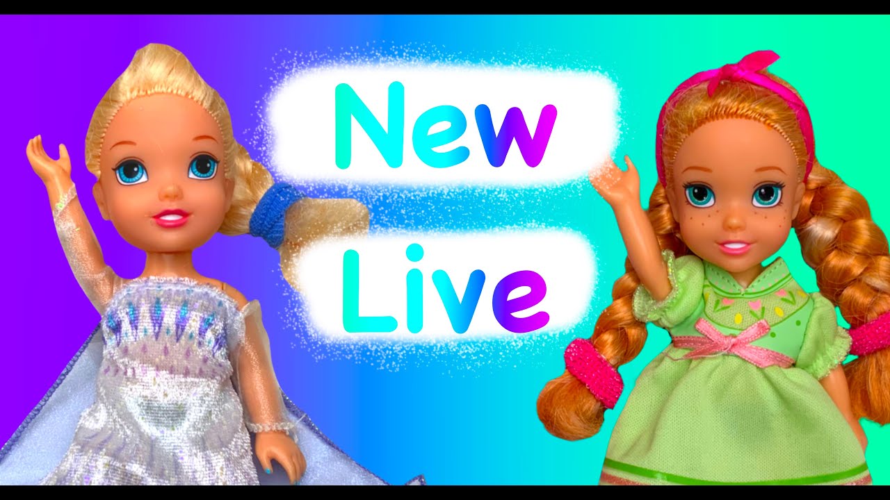 Elsa and Anna toddlers show their accessories collection - YouTube
