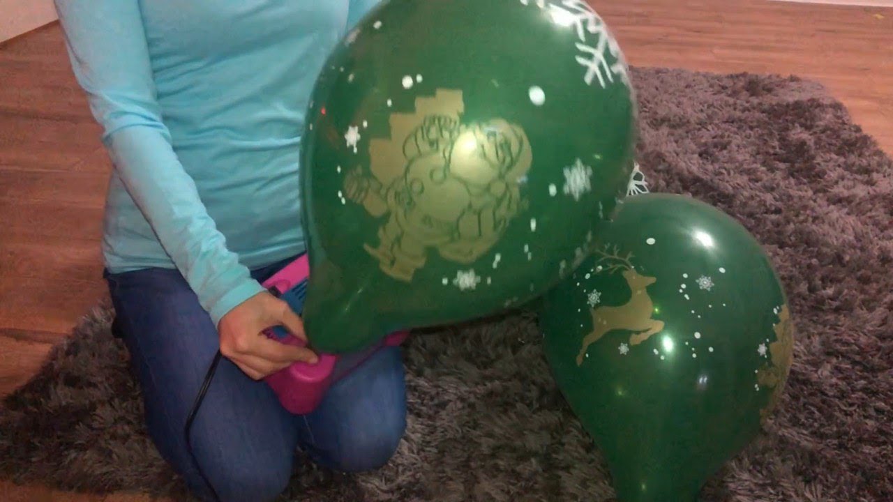 CHRISTMAS BALLOON INFLATION AND DEFLATION POP PART 2 !! - YouTube