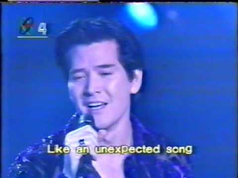 Unexpected Song Kris Phillips Fei Xiang 费翔 - YouTube