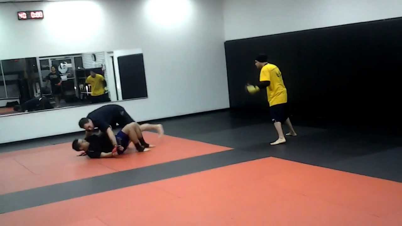 Knife Defense 101 Using Only Wrist Control - YouTube