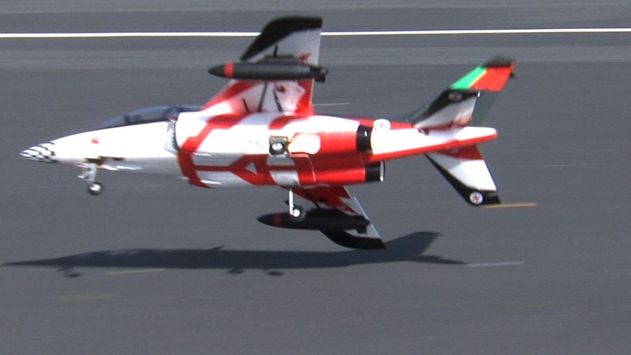 90 MM electric ducted fan alpha jet maiden at SCCMAS - YouTube