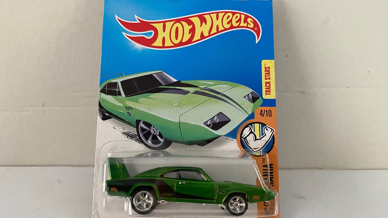 69 DODGE CHARGER DAYTONA Súper Treasure Hunt 2016 Caja G - YouTube