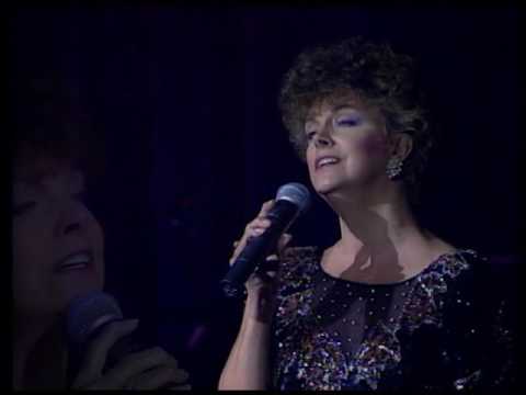 Cristy Lane - One Day at A Time - Live - YouTube