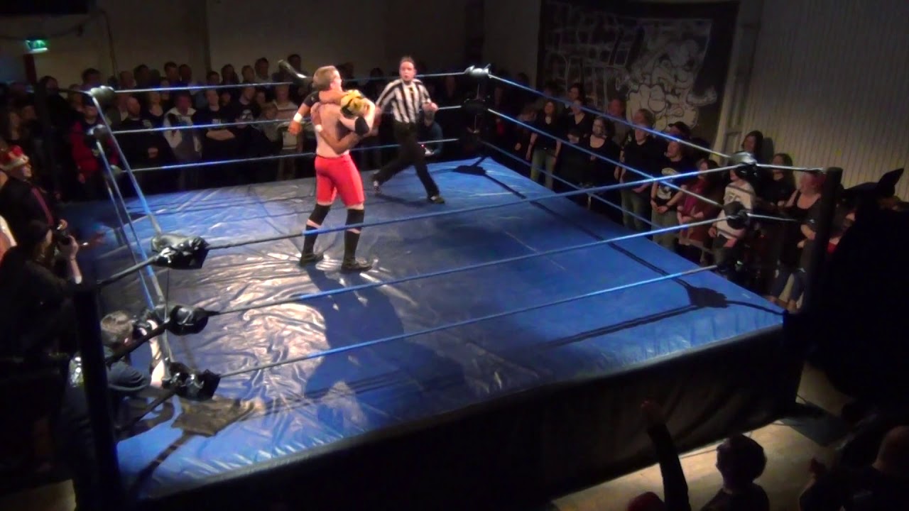 Oselotti Vs. Mikko Maestro - Jatkosota 2012 - YouTube