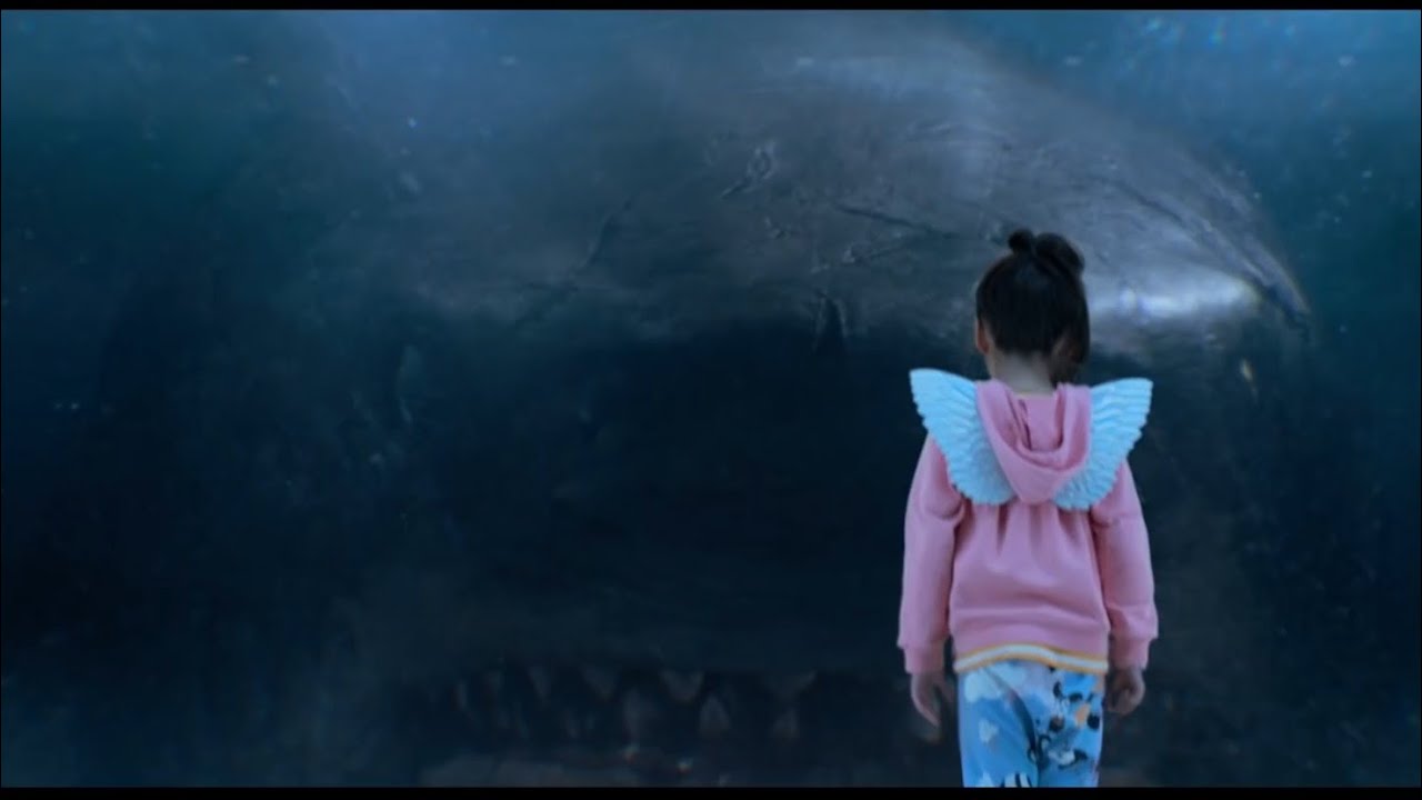 Megalodon Bites The Glass - The Meg (2018) Movie Clip HD - YouTube