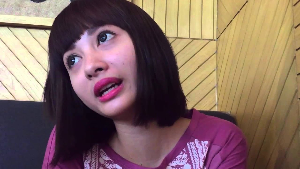 Behind the Scene, Siti Rohmah at jadiBerita.com - YouTube