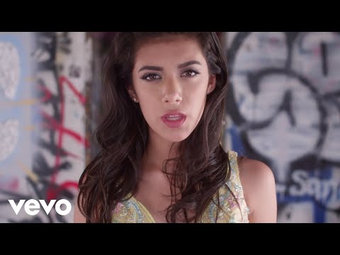 Giselle Torres - Breaking Apart