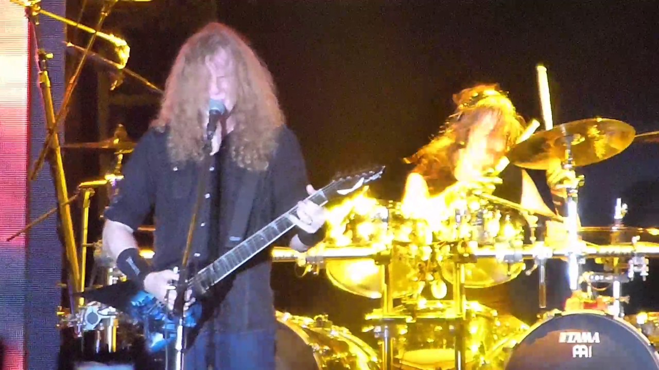Megadeth - Holy Wars... The Punishment Due - YouTube
