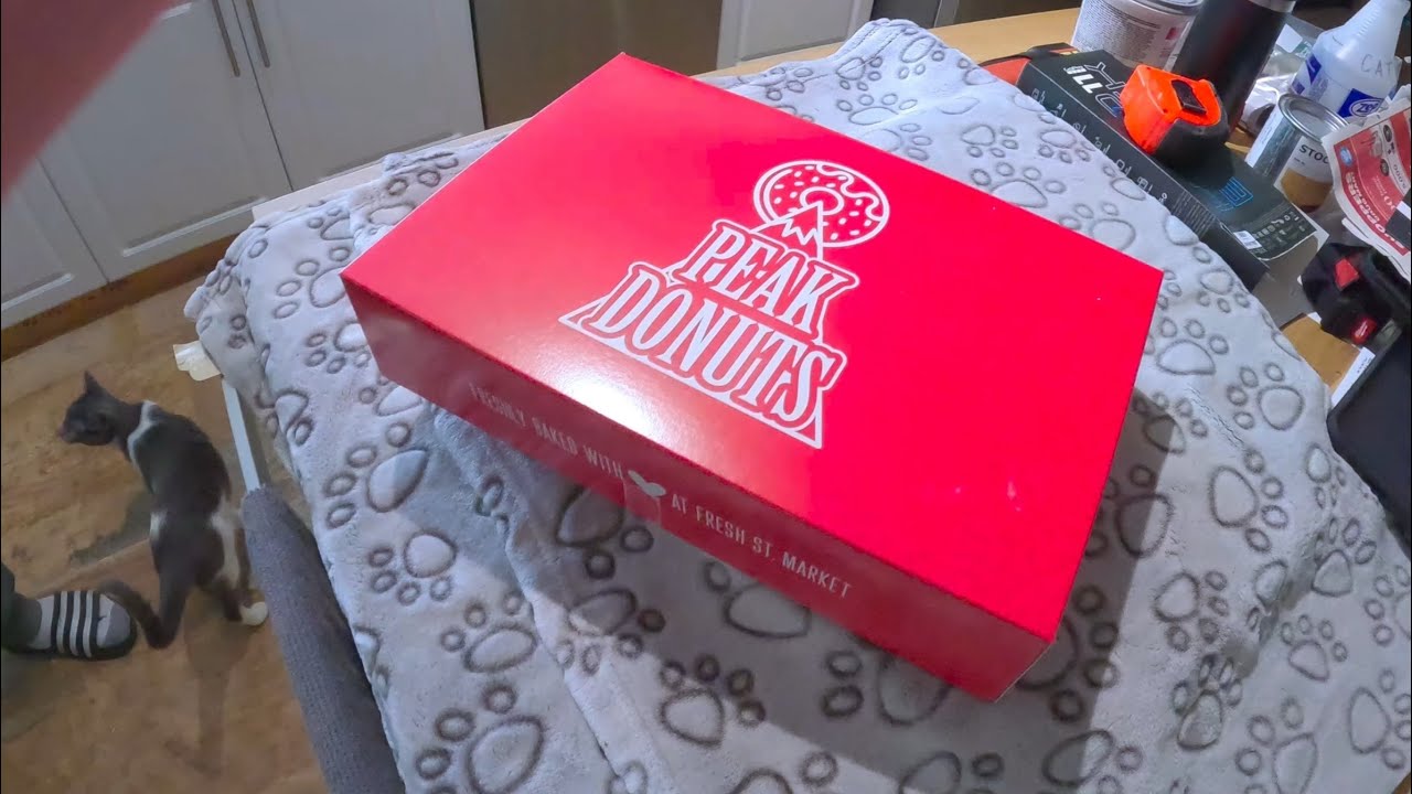 What’s in the Box? Peak Donuts | Kamloops - YouTube
