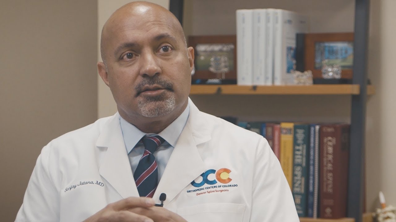 Artificial Disc Replacement vs. Spinal Fusion — Dr. Sanjay Jatana - YouTube