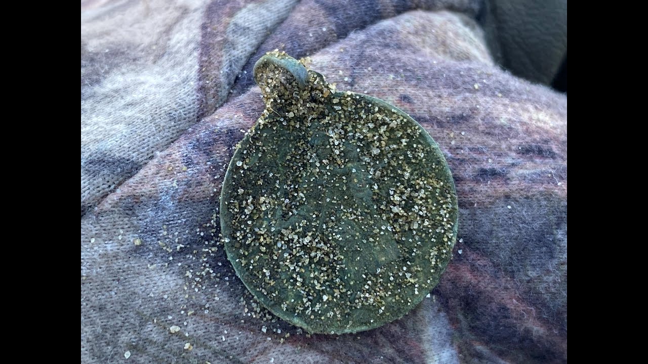 Metal Detecting Old Beach Club from 1899 reveals hidden silver ...