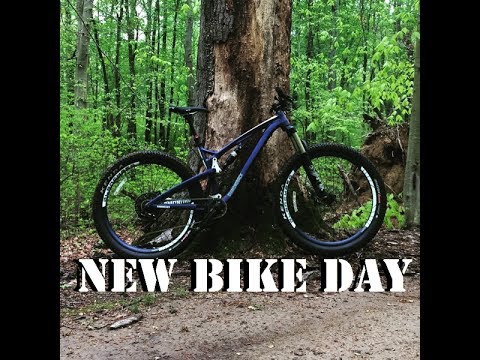 New Bike Day! Diamondback Catch 2 Unboxing and assembly - YouTube