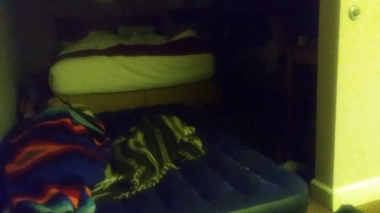 Snoring contest at the aria 3rd and final round - YouTube