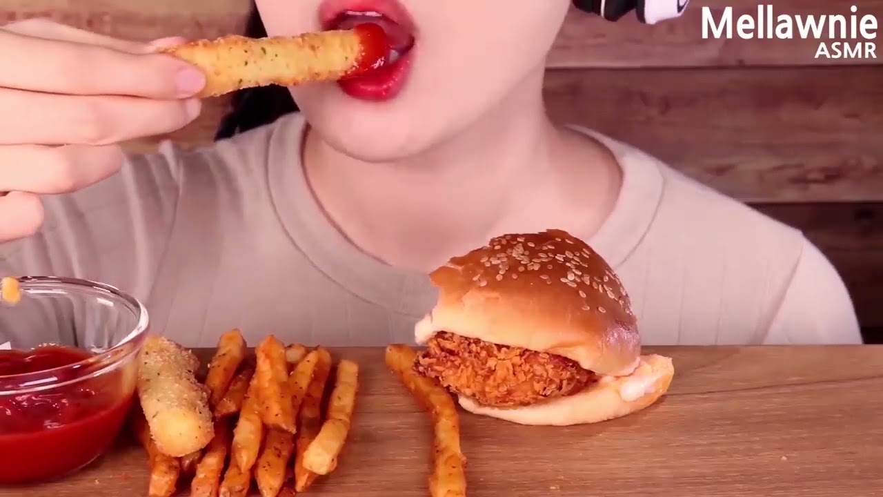 KOREAN FOOD CHEESE BURGER+CHEESE STICK+FRENCH FRIES ASMR MUKBANG - YouTube