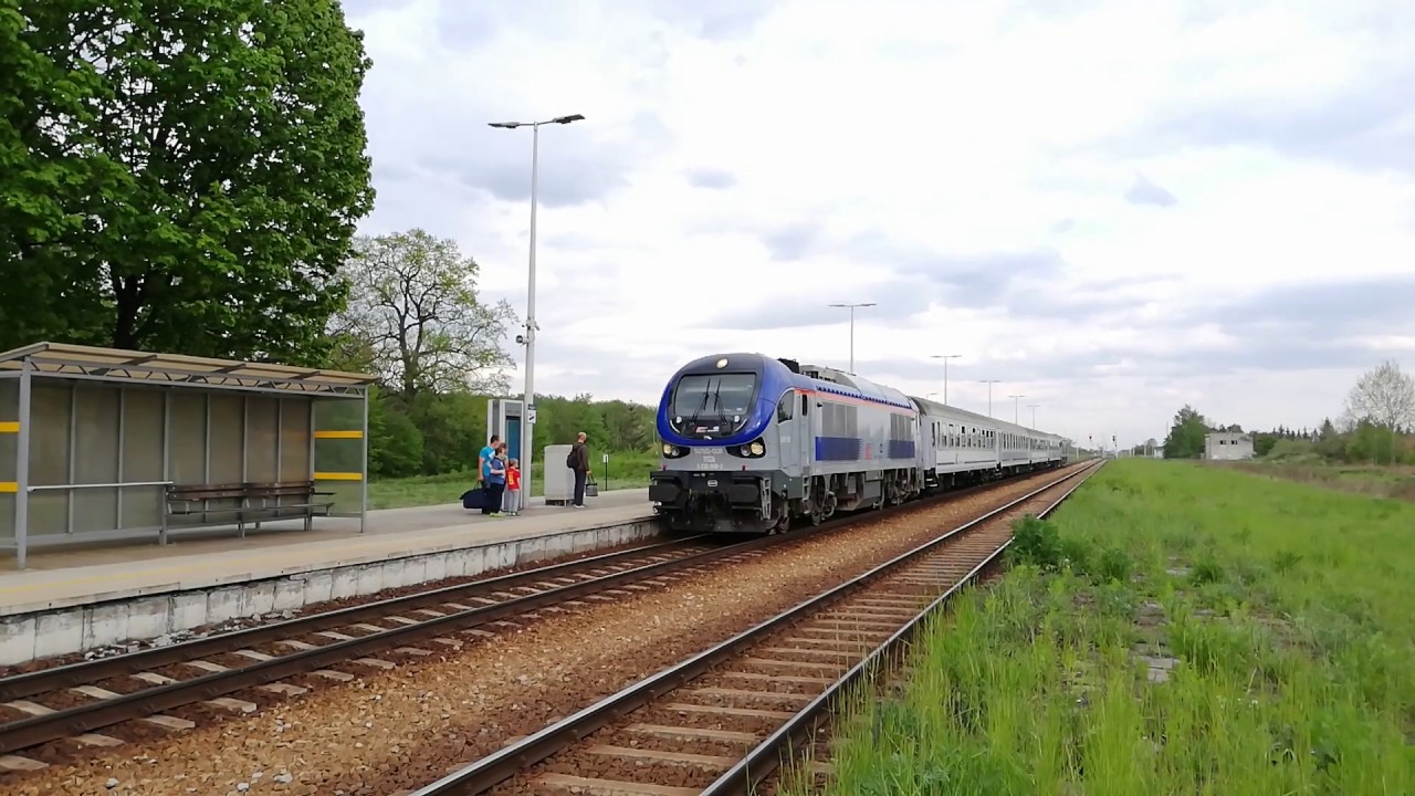 SU160-008 TLK Tuwim + SU160-005 - YouTube