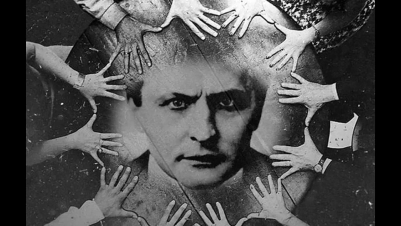 Seance scene from "Sir Arthur Conan Doyle & Harry Houdini in the ...