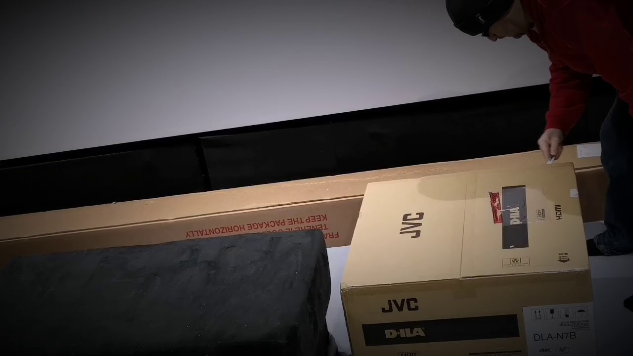 Kalibrate's JVC DLA-N7 4K Projector unboxing - YouTube