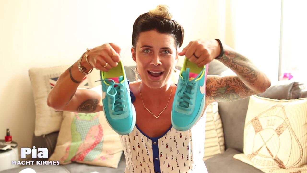 Pia präsentiert privat: Meine Juli Favourites - YouTube