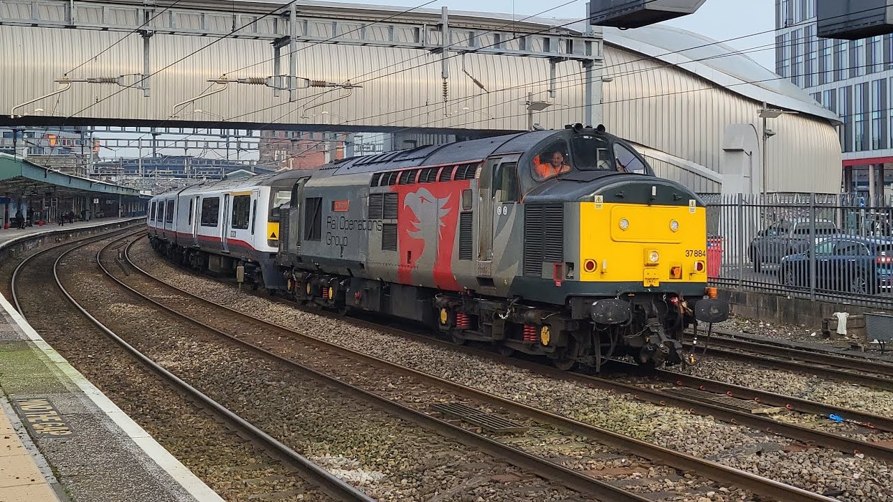 Class 321 scrap drag & Steel trains at Newport 18/2/25 - YouTube