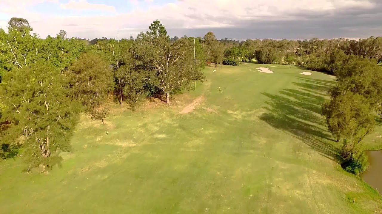 McLeod Country Golf Club - Hole 3 - YouTube