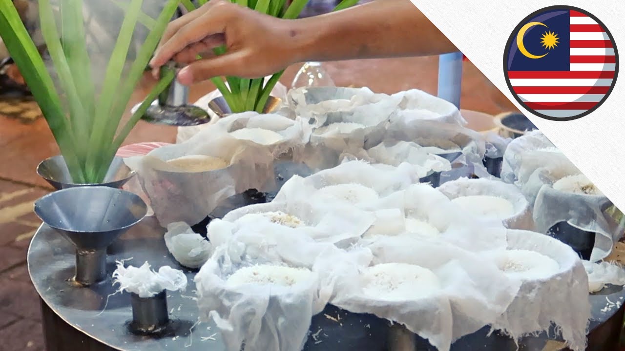 🇲🇾 $1 Steamed Rice Cake (Putu Piring) | Malaysian Street Food Tour ...